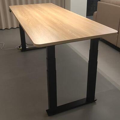 四电式机四腿电动升降架站立办公桌电动竞桌学习DD0001升降桌稳定