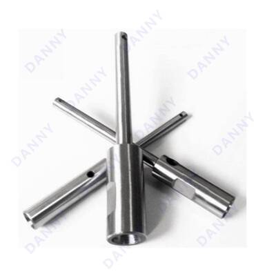 精密外圆磨加工精度达0.003MM圆度达0.002MM，光洁度达Ra0.04
