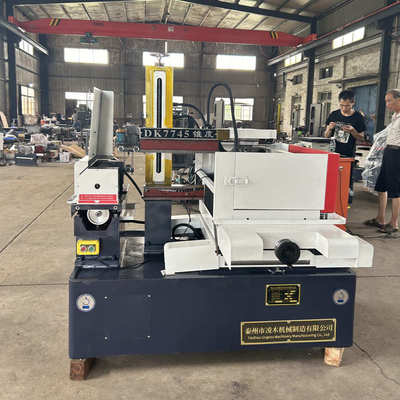 全套经济型中走丝机床DK7735系列中走丝线切割机床数控切割机
