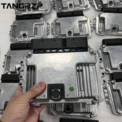 适用悦动起亚福瑞迪发动机电脑板ECU 39122-2B410 F8 MEG17.9.12
