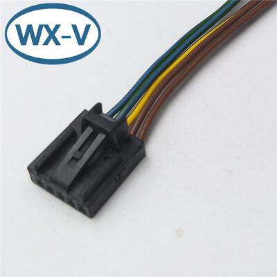 1563569-1/8R0973605 线束1-1718643-1 线连接器 接插件 泰科 护