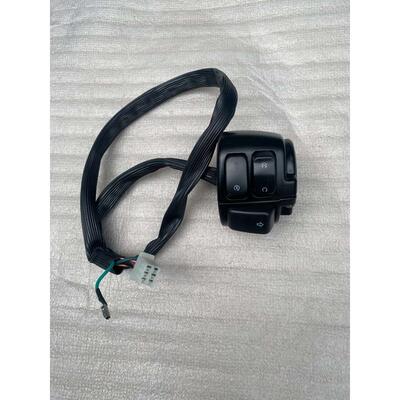 哈雷XL883 1200 X48 威路德 软尾 戴娜 金属车把手把左右开关总成