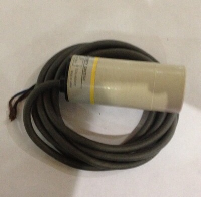 供应E2K-C25ME1 E2K-C25MY1 E2K-C25MF1电容式接近