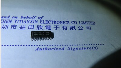 MAX3232EI MAX3232EIDBRG4 MAX3232收发器 实体店经营正品保障！