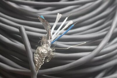 进口美产百通 BELDEN 9841 双重屏蔽 发烧级 音响音频信号线 散线
