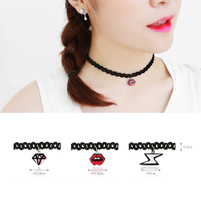 韩国饰品蕾丝钻石红唇项链
