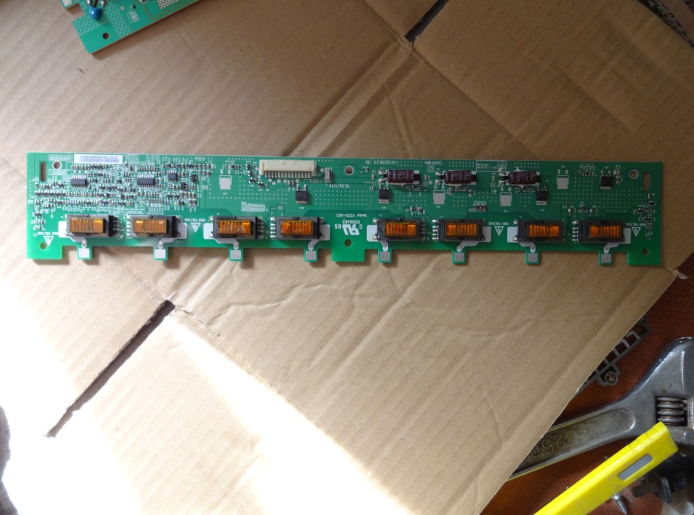 东芝32A100C高压板 V225-A03 4H.V2258.211/B1屏T315XW04 V.3_虎窝淘