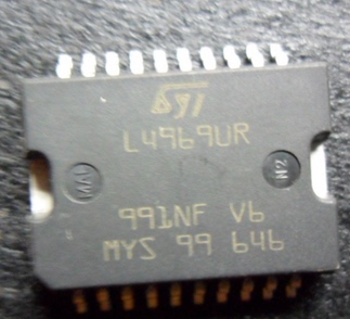 L4969UR 铁低20脚 宝马X5暖风水阀芯片 可直拍