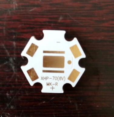 新xhp70和mkr灯珠通用热电分离铜基板，全紫铜焊盘镀金，国际技术