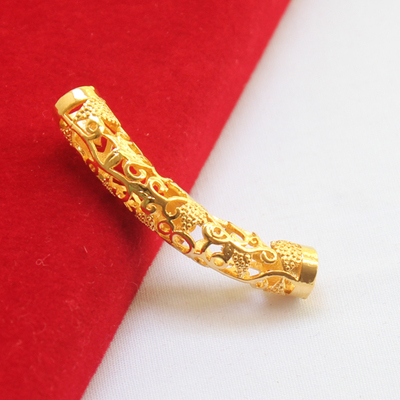 精美镂空路路通沙金不掉色吊坠