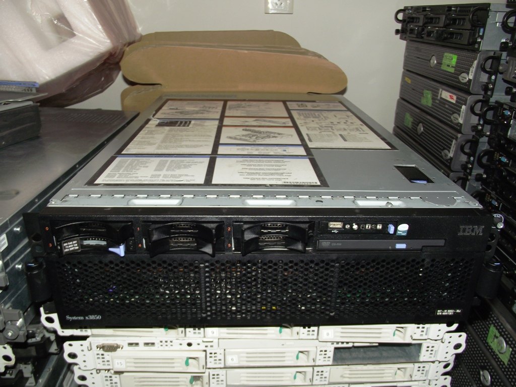 IBM X3850服务器 8863 4路CPU/8G/73G/DVD/双电源保修一年_虎窝淘