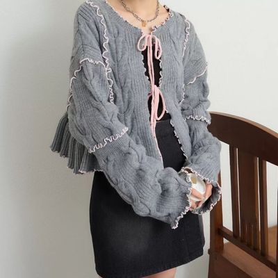 镜服饰2025冬季日系复古绞花系带开衫女荷叶边针织宽松外套10561