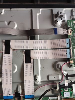 海信HZ65A55E 65A52E屏线 排线  1218731 1218684