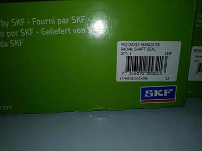 SKF CR内骨架进口油封105X140X12 HMSA 5 10 RG V丁晴氟胶密封件
