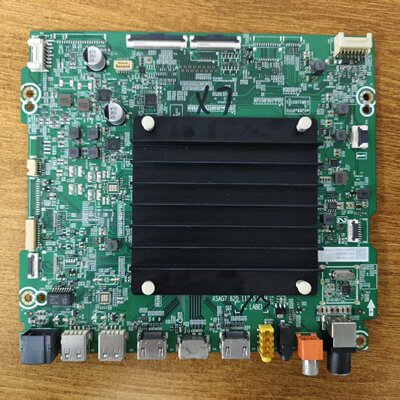 海信65U7G-PRO电视主板