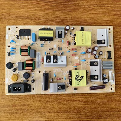 飞利浦 50PUF6693 50PUF6013/T3电源板715G8962-P04-000-003M实拍