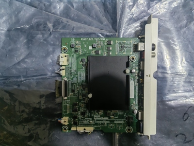 原装海信H50E7A(BOM1)主板RSAG7.820.7915屏HE500S5U51-L2K4实图