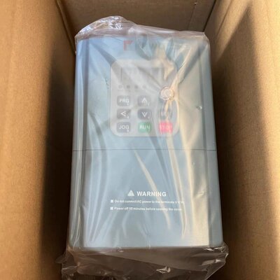议价AD变频器AD100-2S0.75GBAD1002S0.75GBAD100-2S0.752S0.75GB