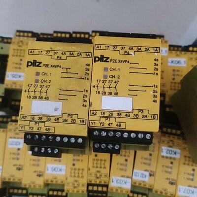 议价PILZ皮尔兹安全继电器PZE X4VP4，型号777586可维修