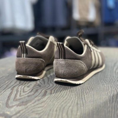 adidas/阿迪达斯男经典款复古百搭低帮薄底运动板鞋 JS1123
