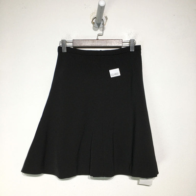 品牌折扣    时尚半身裙G22-H8931