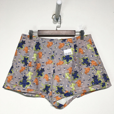 品牌折扣   时尚短裤G23-J8390