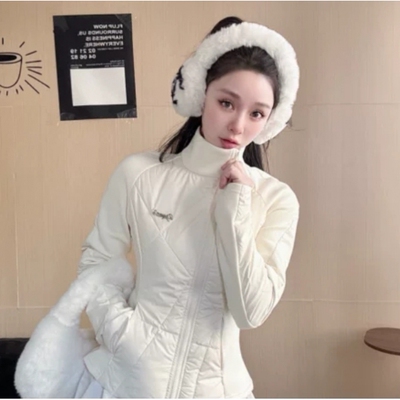 女装秋冬短款修身运动瑜伽白外套