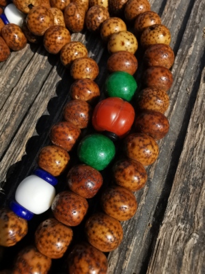 13575  藏传老配件星月菩提108念珠