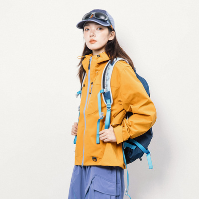 户外风三合一防水冲锋衣外套男女