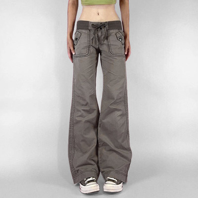 松紧腰头撞色拼接口袋微喇牛仔裤