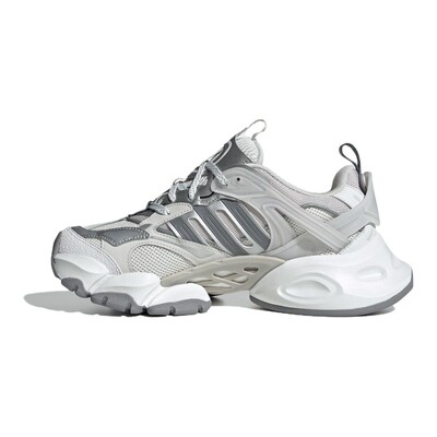 【六饼体育】adidas XLG RUNNER DELUXE 轻便舒适 轻机甲鞋赛博