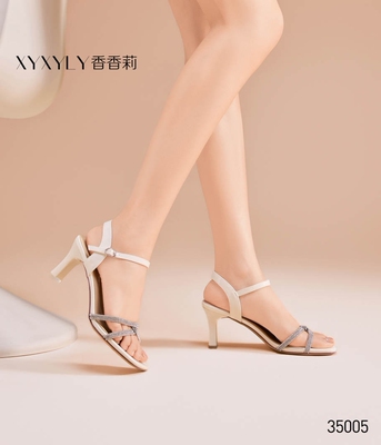 香香莉女鞋2026夏季新款35005水钻一字带凉鞋女方头高跟宴会鞋女