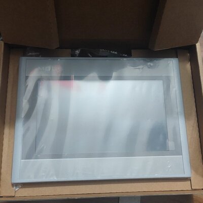 议价昆仑通态触摸屏 TPC7032Ki可维修