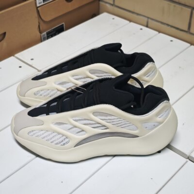 北京发货 阿迪达斯Yeezy 700鞋GY4109 GX6144 EG7487 7596 4980
