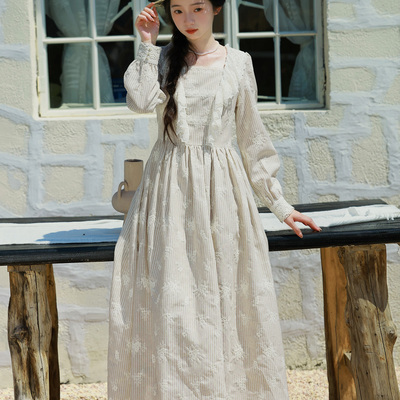 复古大摆裙棉材质条纹刺绣侧口袋