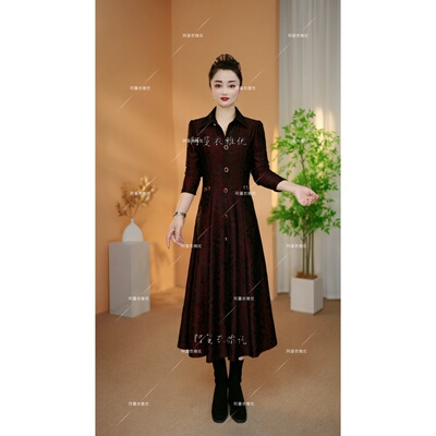 加厚翻领长袖连衣裙女