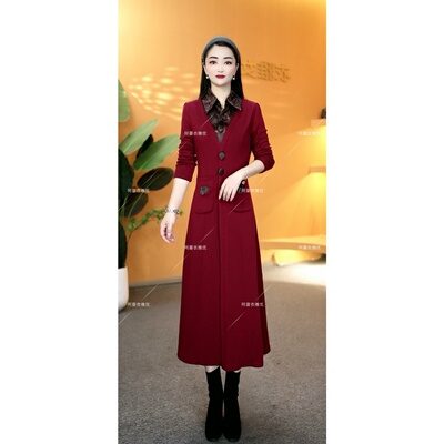 新款高定桑丝缎翻领连衣裙