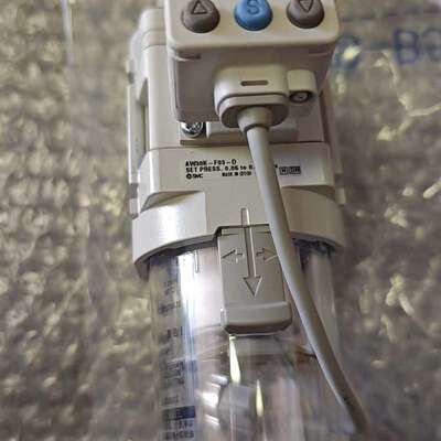 可维修SMC过滤减压阀，型号ISE40A-01-Y，AW30K-F议价