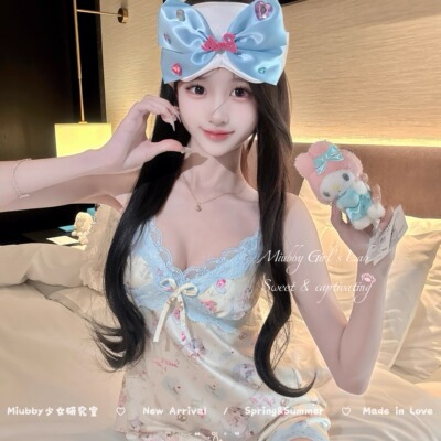 Miubby「猫猫甜品师」可爱纯欲蕾丝边少女印花冰丝吊带家居服套装