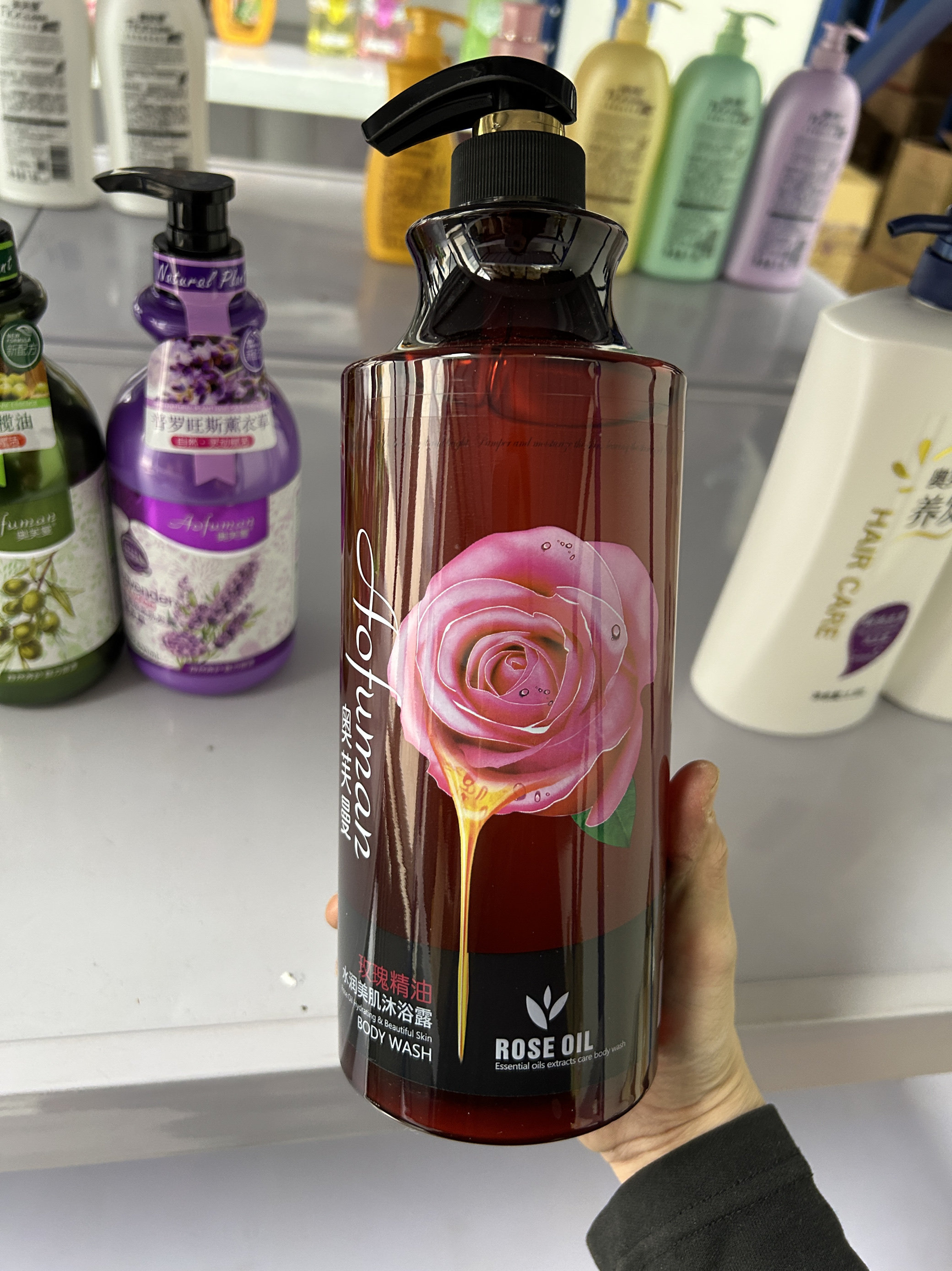 奥芙曼1380毫升精油洗发水沐浴露套装柔顺控油去屑家庭浴场理发店