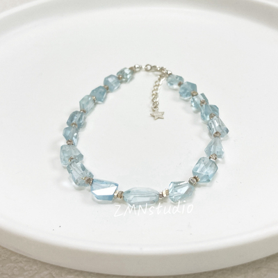 ZMN/岸霭/小众文艺清新925纯银天然不规则刻面无胶海蓝宝石手链女