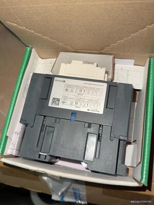 施耐德交流接触器 LC1D50A  图片实拍 需要私聊议价商品