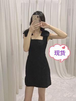 剪裁蝴蝶結小禮服其他材质