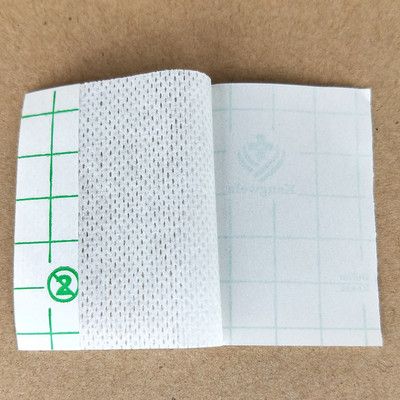 6*6CM无纺布胶布块肚脐贴