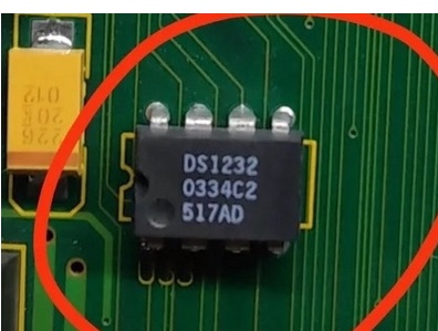 全新 DS1232 DS1232LP DS1232L 直插 DIP-8 监控器芯片 质量保证