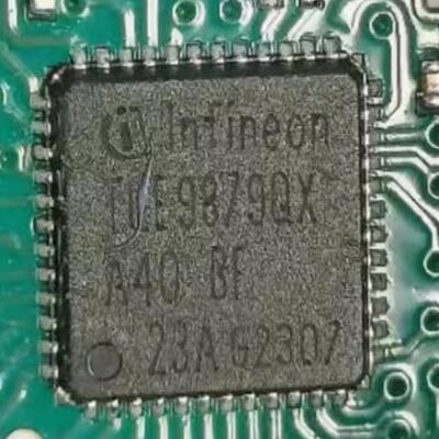 TLE9879QX TLE9879QXA40 汽车电脑板电源芯片