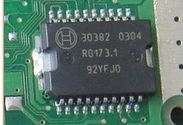 30382 ME7.5 M382汽车发动机电脑板电磁阀喷油驱动芯片