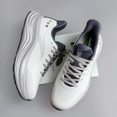 安踏PG7旅步V2.5跑鞋女子缓震轻便2冬季新款通勤运动鞋122615546