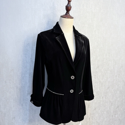 秀巧常规瑞丽9分袖修身西服