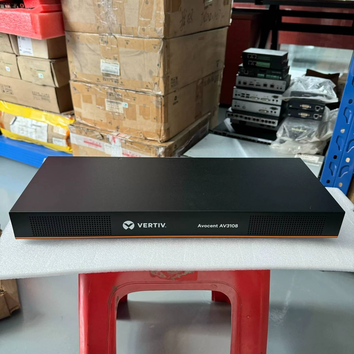 可维修维谛Avocent KVM切换器 AV3108,8口,带US议价